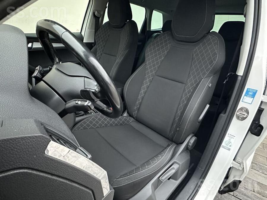 Balts Skoda Karoq 2020 Rīga, ar dzinēja tilpumu 2.00 L un nobraukumu 191 tūkst. km par 15800 €, foto 15 vietnē AUTOMOTO.COM.LV