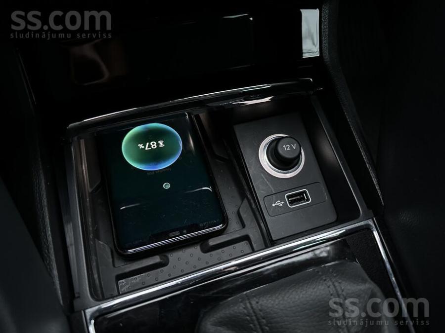 Balts Skoda Karoq 2020 Rīga, ar dzinēja tilpumu 2.00 L un nobraukumu 191 tūkst. km par 15800 €, foto 25 vietnē AUTOMOTO.COM.LV
