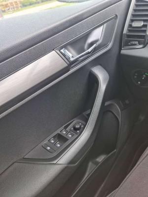 Balts Skoda Karoq 2020 Kauņa, ar dzinēja tilpumu 1.97 L un nobraukumu 268 tūkst. km par 15150 €, foto 9 vietnē AUTOMOTO.COM.LV
