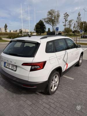 Белый Шкода Karoq 2020 в Клайпеда, объемом двигателя 1.60 л и пробегом 275 тыс. км за 10500 €, фото 5 на AUTOMOTO.COM.LV