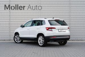 White Skoda Karoq 2020 in Marupe, with an engine capacity of 1.60 L and mileage of 152 thousand km for 17900 €, photo 4 on AUTOMOTO.COM.LV