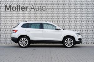 White Skoda Karoq 2020 in Marupe, with an engine capacity of 1.60 L and mileage of 152 thousand km for 17900 €, photo 6 on AUTOMOTO.COM.LV