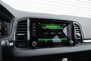 White Skoda Karoq 2020 in Marupe, with an engine capacity of 1.60 L and mileage of 152 thousand km for 17900 €, photo 21 on AUTOMOTO.COM.LV