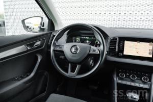 Белый Шкода Karoq 2020 в Рига, объемом двигателя 1.60 л и пробегом 152 тыс. км за 17900 €, фото 31 на AUTOMOTO.COM.LV