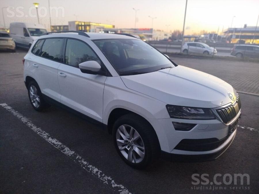Balts Skoda Karoq 2021 Rīga, ar dzinēja tilpumu 1.60 L un nobraukumu 190 tūkst. km par 14900 €, foto 3 vietnē AUTOMOTO.COM.LV