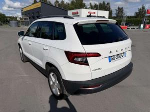 Белый Шкода Karoq 2021 в Таураге, объемом двигателя 1.97 л и пробегом 186 тыс. км за 10500 €, фото 4 на AUTOMOTO.COM.LV