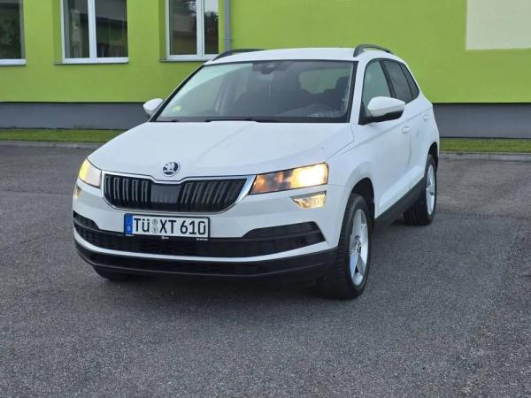 Balts Skoda Karoq 2021 Cēsis, ar dzinēja tilpumu 2.00 L un nobraukumu 232 tūkst. km par 13500 €, foto 2 vietnē AUTOMOTO.COM.LV
