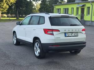 Белый Шкода Karoq 2021 в Цесис, объемом двигателя 2.00 л и пробегом 232 тыс. км за 13500 €, фото 11 на AUTOMOTO.COM.LV