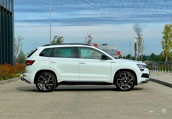 Balts Skoda Karoq 2021 Viļņa, ar dzinēja tilpumu 1.50 L un nobraukumu 235 tūkst. km par 16990 €, foto 7 vietnē AUTOMOTO.COM.LV
