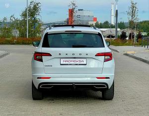 White Skoda Karoq 2021 in Vilnius, with an engine capacity of 1.50 L and mileage of 235 thousand km for 16990 €, photo 13 on AUTOMOTO.COM.LV