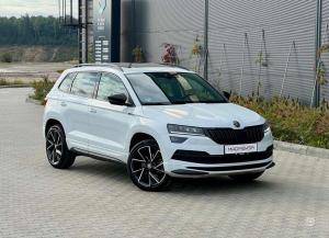 White Skoda Karoq 2021 in Vilnius, with an engine capacity of 1.50 L and mileage of 235 thousand km for 16990 €, photo 14 on AUTOMOTO.COM.LV