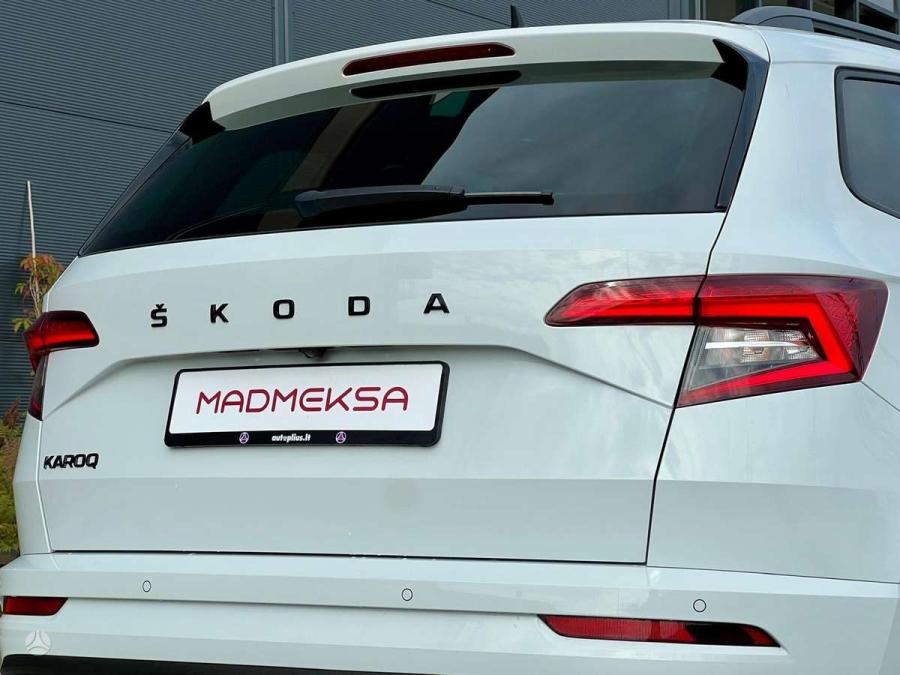 White Skoda Karoq 2021 in Vilnius, with an engine capacity of 1.50 L and mileage of 235 thousand km for 16990 €, photo 23 on AUTOMOTO.COM.LV