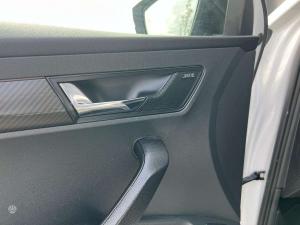 White Skoda Karoq 2021 in Vilnius, with an engine capacity of 1.50 L and mileage of 235 thousand km for 16990 €, photo 31 on AUTOMOTO.COM.LV