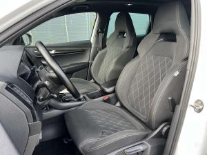 White Skoda Karoq 2021 in Vilnius, with an engine capacity of 1.50 L and mileage of 235 thousand km for 16990 €, photo 33 on AUTOMOTO.COM.LV