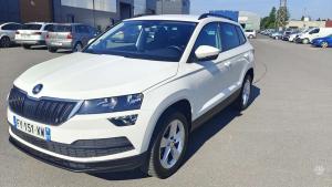 Белый Шкода Karoq 2021 в Вильнюс, объемом двигателя 1.97 л и пробегом 310 тыс. км за 11800 €, фото 3 на AUTOMOTO.COM.LV