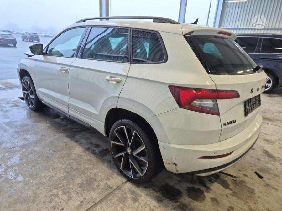 Balts Skoda Karoq 2022 Kauņa, ar dzinēja tilpumu 1.50 L un nobraukumu 24 tūkst. km par 14999 €, foto 3 vietnē AUTOMOTO.COM.LV