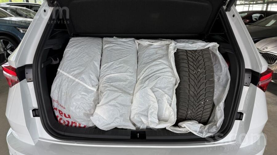 Balts Skoda Karoq 2022 Rīga, ar dzinēja tilpumu 1.50 L un nobraukumu 78 tūkst. km par 24900 €, foto 14 vietnē AUTOMOTO.COM.LV