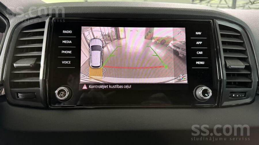Balts Skoda Karoq 2022 Rīga, ar dzinēja tilpumu 1.50 L un nobraukumu 78 tūkst. km par 24900 €, foto 23 vietnē AUTOMOTO.COM.LV