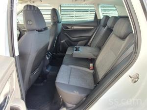 Balts Skoda Karoq 2022 Rīga, ar dzinēja tilpumu 1.50 L un nobraukumu 34 tūkst. km par 23500 €, foto 10 vietnē AUTOMOTO.COM.LV