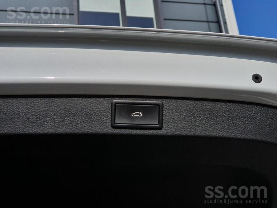 Balts Skoda Karoq 2022 Rīga, ar dzinēja tilpumu 1.50 L un nobraukumu 34 tūkst. km par 23500 €, foto 12 vietnē AUTOMOTO.COM.LV