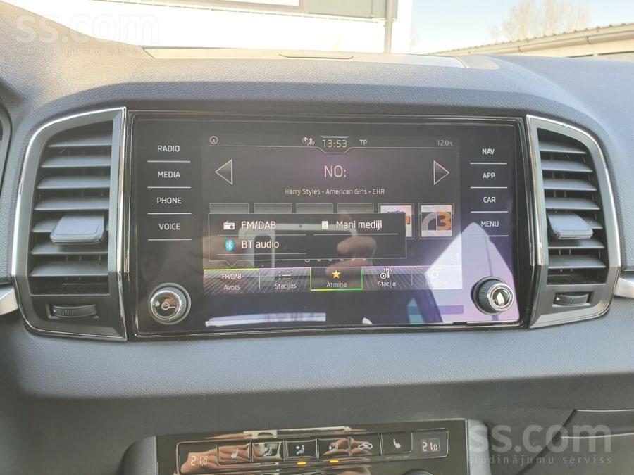 Balts Skoda Karoq 2022 Rīga, ar dzinēja tilpumu 1.50 L un nobraukumu 34 tūkst. km par 23500 €, foto 19 vietnē AUTOMOTO.COM.LV