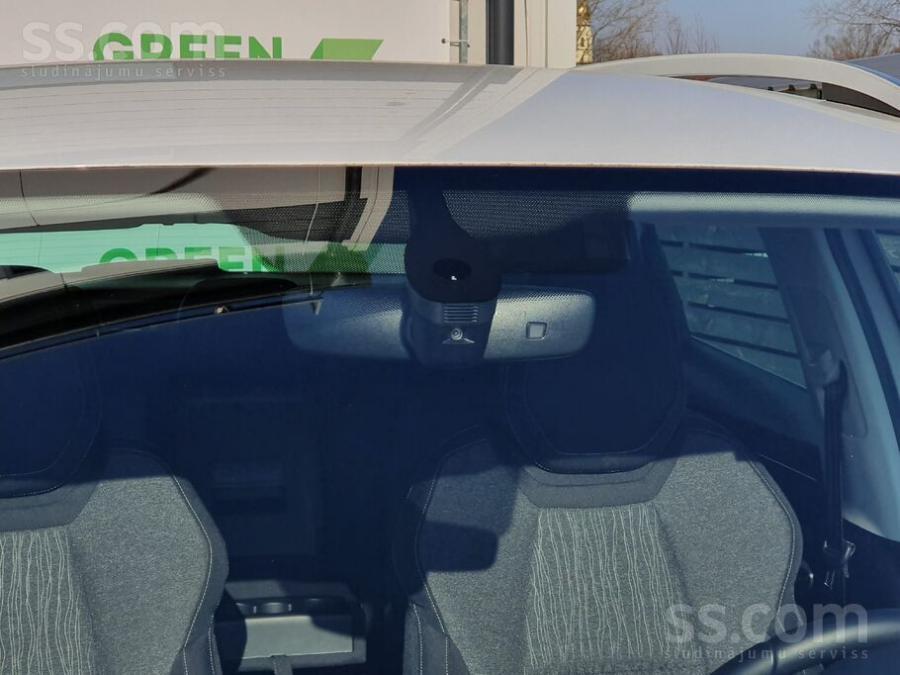 Balts Skoda Karoq 2022 Rīga, ar dzinēja tilpumu 1.50 L un nobraukumu 34 tūkst. km par 23500 €, foto 33 vietnē AUTOMOTO.COM.LV