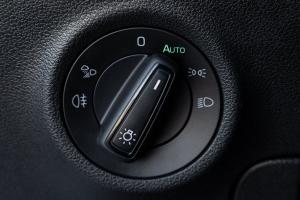 Balts Skoda Karoq 2022 Ventspils, ar dzinēja tilpumu 2.00 L un nobraukumu 128 tūkst. km par 22800 €, foto 23 vietnē AUTOMOTO.COM.LV