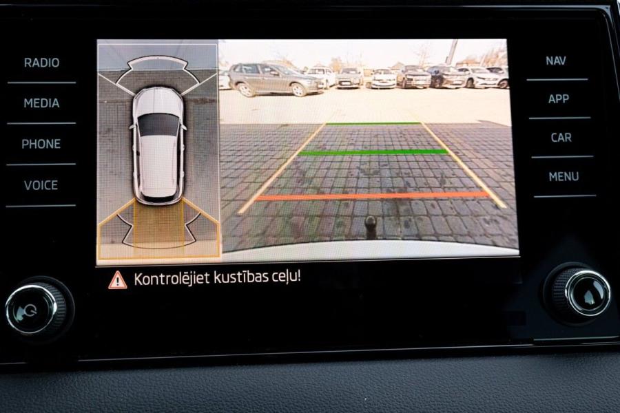 Balts Skoda Karoq 2022 Ventspils, ar dzinēja tilpumu 2.00 L un nobraukumu 128 tūkst. km par 22800 €, foto 25 vietnē AUTOMOTO.COM.LV