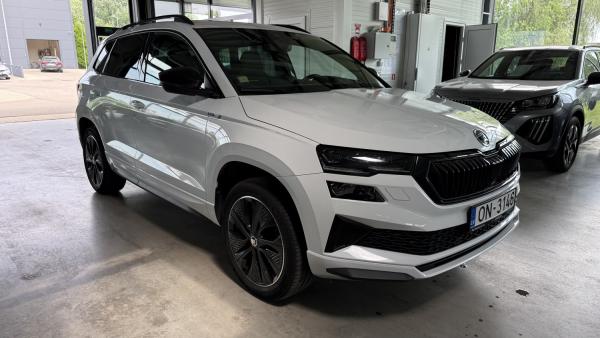 Balts Skoda Karoq 2022 Rīga, ar dzinēja tilpumu 1.50 L un nobraukumu 78 tūkst. km par 2490000 €, foto 5 vietnē AUTOMOTO.COM.LV