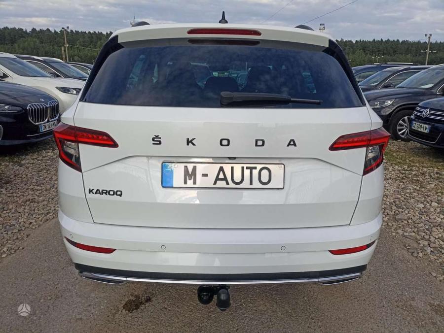 Белый Шкода Karoq 2022 в Вильнюс, объемом двигателя 1.50 л и пробегом 153 тыс. км за 24079 €, фото 7 на AUTOMOTO.COM.LV
