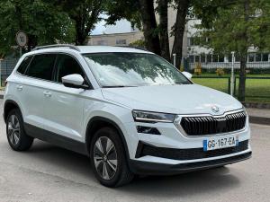 Белый Шкода Karoq 2022 в Таураге, объемом двигателя 1.97 л и пробегом 250 тыс. км за 14500 €, фото 4 на AUTOMOTO.COM.LV