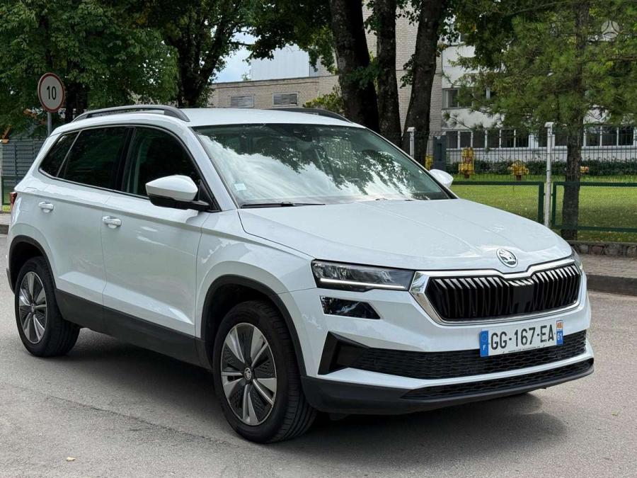 Белый Шкода Karoq 2022 в Таураге, объемом двигателя 1.97 л и пробегом 250 тыс. км за 14500 €, фото 4 на AUTOMOTO.COM.LV