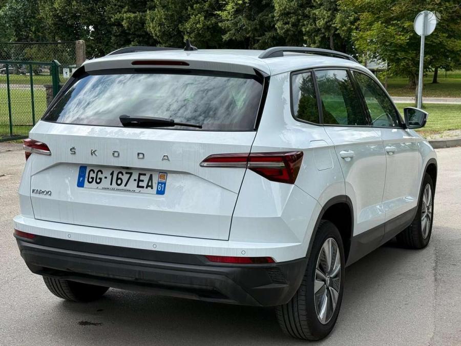 Белый Шкода Karoq 2022 в Таураге, объемом двигателя 1.97 л и пробегом 250 тыс. км за 14500 €, фото 7 на AUTOMOTO.COM.LV