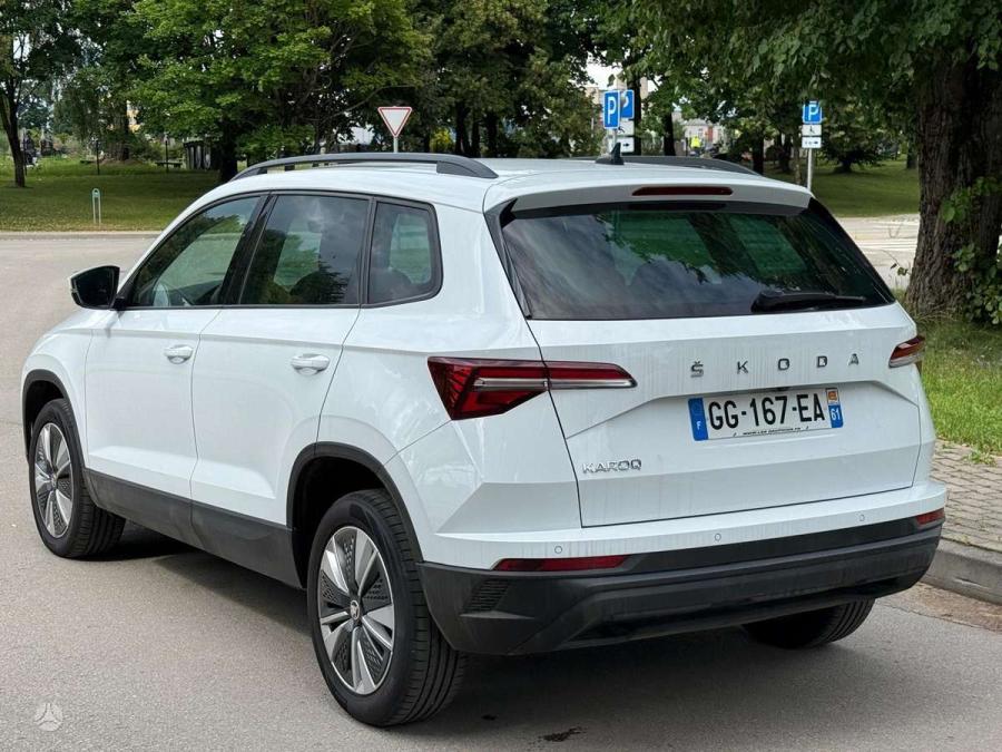 Белый Шкода Karoq 2022 в Таураге, объемом двигателя 1.97 л и пробегом 250 тыс. км за 14500 €, фото 9 на AUTOMOTO.COM.LV