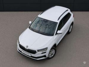 White Skoda Karoq 2022 in Vilnius, with an engine capacity of 1.50 L and mileage of 152 thousand km for 17990 €, photo 8 on AUTOMOTO.COM.LV