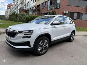 White Skoda Karoq 2022 in Vilnius, with an engine capacity of 1.97 L and mileage of 206 thousand km for 18400 €, photo 4 on AUTOMOTO.COM.LV
