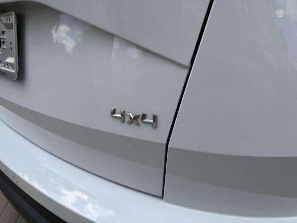 Balts Skoda Karoq 2022 Viļņa, ar dzinēja tilpumu 1.97 L un nobraukumu 206 tūkst. km par 18400 €, foto 8 vietnē AUTOMOTO.COM.LV