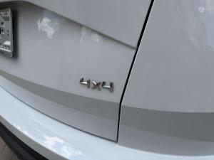White Skoda Karoq 2022 in Vilnius, with an engine capacity of 1.97 L and mileage of 206 thousand km for 18400 €, photo 9 on AUTOMOTO.COM.LV