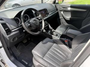 White Skoda Karoq 2022 in Vilnius, with an engine capacity of 1.97 L and mileage of 206 thousand km for 18400 €, photo 12 on AUTOMOTO.COM.LV