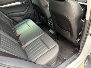 White Skoda Karoq 2022 in Vilnius, with an engine capacity of 1.97 L and mileage of 206 thousand km for 18400 €, photo 16 on AUTOMOTO.COM.LV