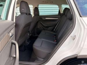 Balts Skoda Karoq 2022 Viļņa, ar dzinēja tilpumu 1.97 L un nobraukumu 183 tūkst. km par 16850 €, foto 8 vietnē AUTOMOTO.COM.LV