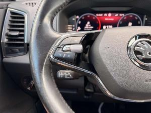Balts Skoda Karoq 2022 Viļņa, ar dzinēja tilpumu 1.97 L un nobraukumu 183 tūkst. km par 16850 €, foto 11 vietnē AUTOMOTO.COM.LV