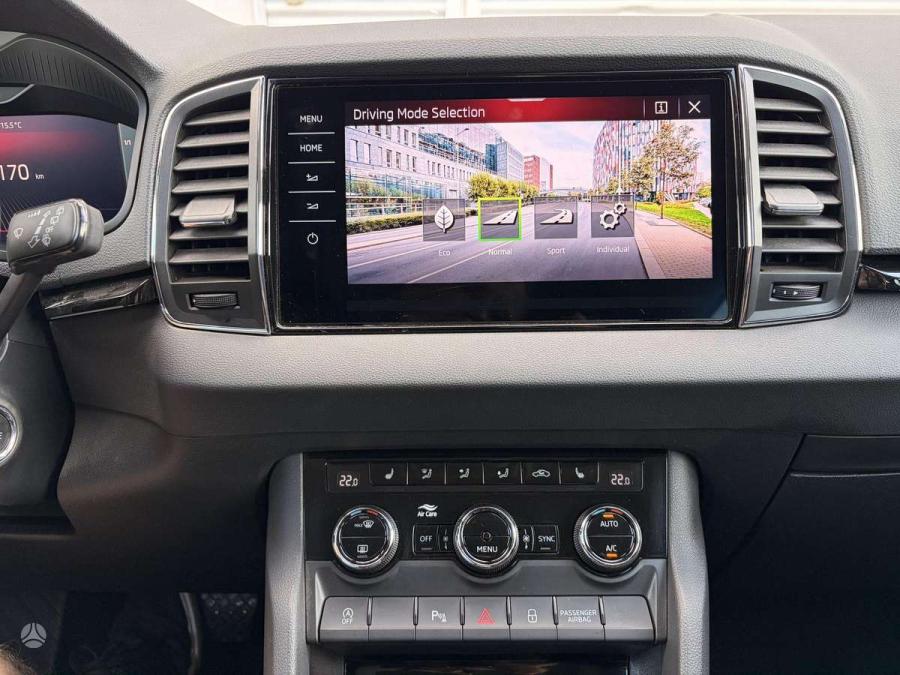 Balts Skoda Karoq 2022 Viļņa, ar dzinēja tilpumu 1.97 L un nobraukumu 183 tūkst. km par 16850 €, foto 23 vietnē AUTOMOTO.COM.LV