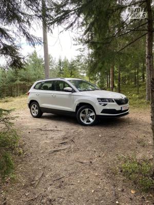 White Skoda Karoq 2022 in Kaunas, with an engine capacity of 2.00 L and mileage of 270 thousand km for 12000 €, photo  on AUTOMOTO.COM.LV