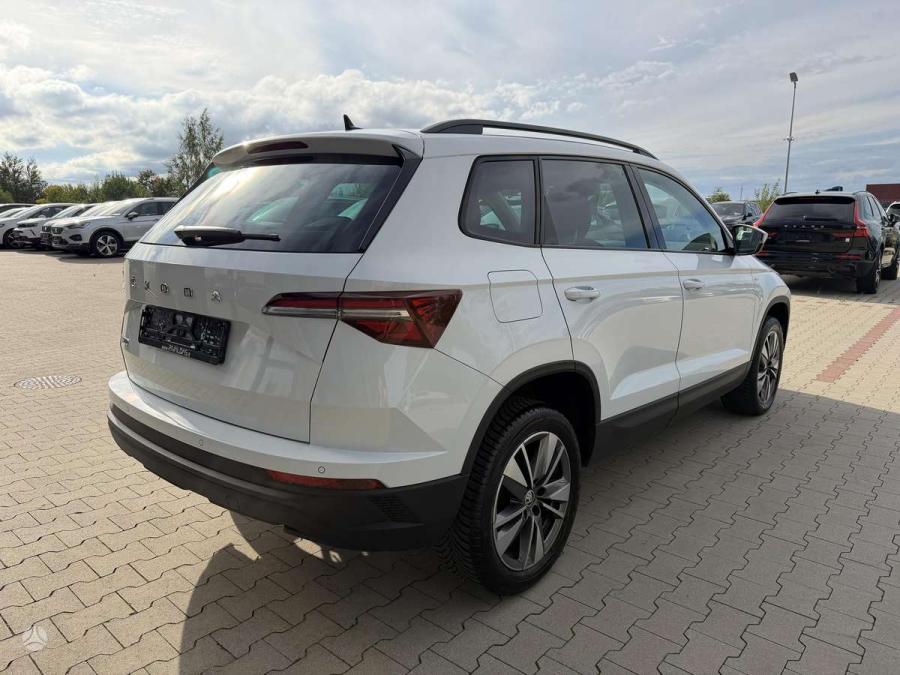 Balts Skoda Karoq 2022 Šauļi, ar dzinēja tilpumu 1.97 L un nobraukumu 124 tūkst. km par 21990 €, foto 11 vietnē AUTOMOTO.COM.LV