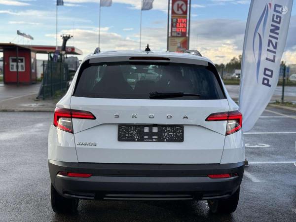 White Skoda Karoq 2022 in Vilnius, with an engine capacity of 1.50 L and mileage of 200 thousand km for 16800 €, photo 6 on AUTOMOTO.COM.LV
