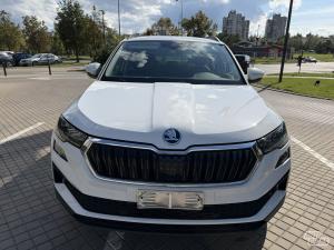 Белый Шкода Karoq 2022 в Вильнюс, объемом двигателя 2.00 л и пробегом 208 тыс. км за 17900 €, фото 4 на AUTOMOTO.COM.LV