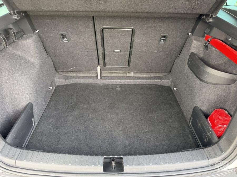 Balts Skoda Karoq 2022 Viļņa, ar dzinēja tilpumu 1.50 L un nobraukumu 200 tūkst. km par 16800 €, foto 18 vietnē AUTOMOTO.COM.LV