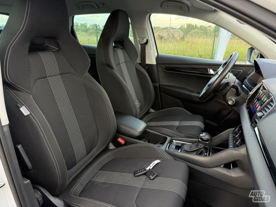 Balts Skoda Karoq 2022 Viļņa, ar dzinēja tilpumu 1.50 L un nobraukumu 200 tūkst. km par 16800 €, foto 25 vietnē AUTOMOTO.COM.LV