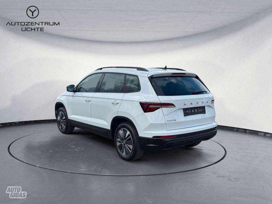 Balts Skoda Karoq 2023 Kauņa, ar dzinēja tilpumu 2.00 L un nobraukumu 53 tūkst. km par 28924 €, foto 4 vietnē AUTOMOTO.COM.LV